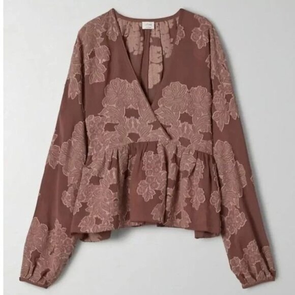 Aritzia | Tops | Aritzia Wilfred Augustine Peplum Long Puff Sleeve ...